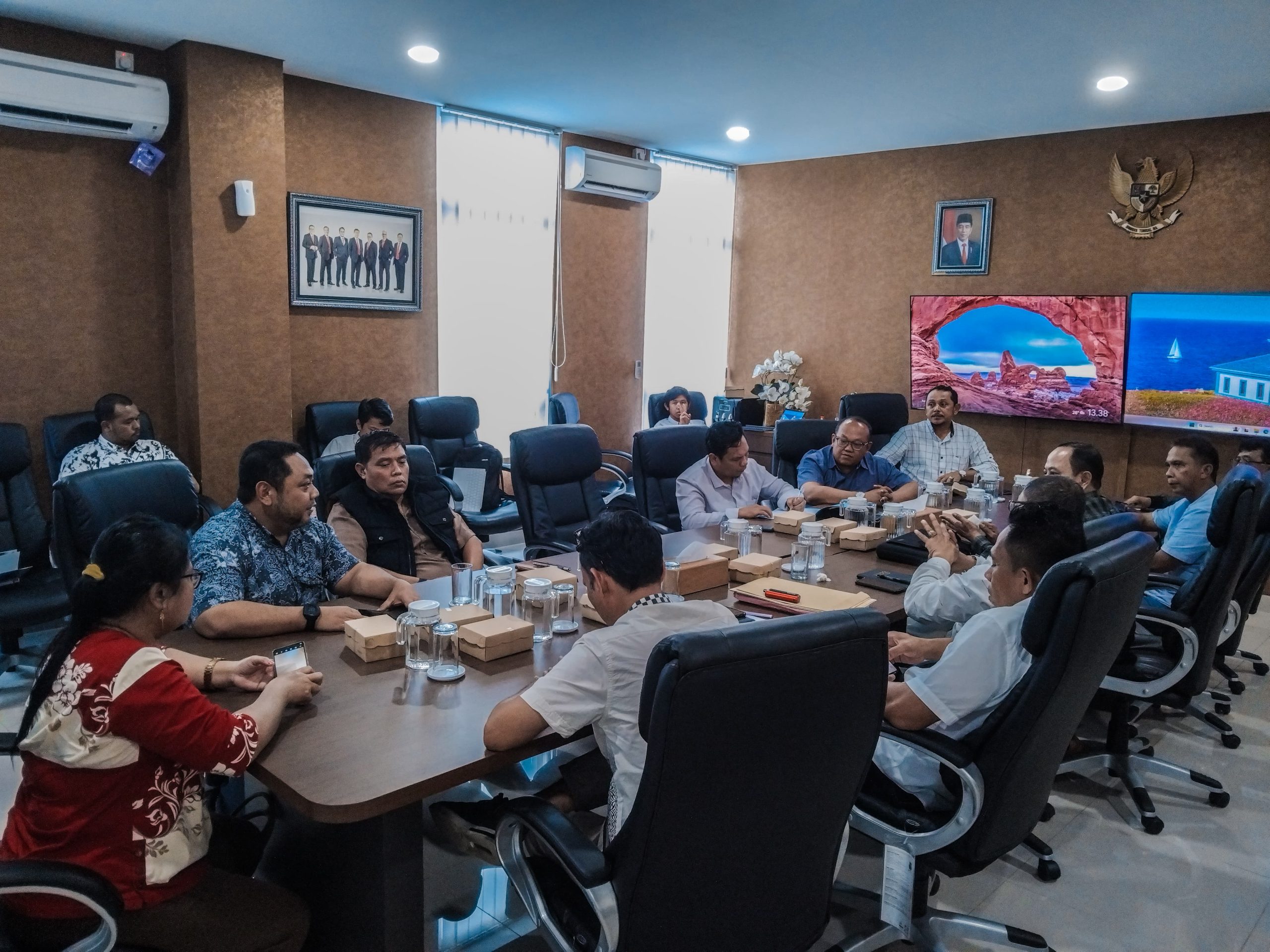 APBMI Kaltim dan Koperasi TKBM Komura Sepakati Usulan Tarif OPP/OPT ...